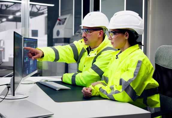 How Data Historian Improves Operational Efficiency in Manufacturing